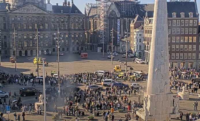 Belgische vrouw (73) bij slachtoffers steekpartij in centrum Amsterdam: beelden opgedoken van ...