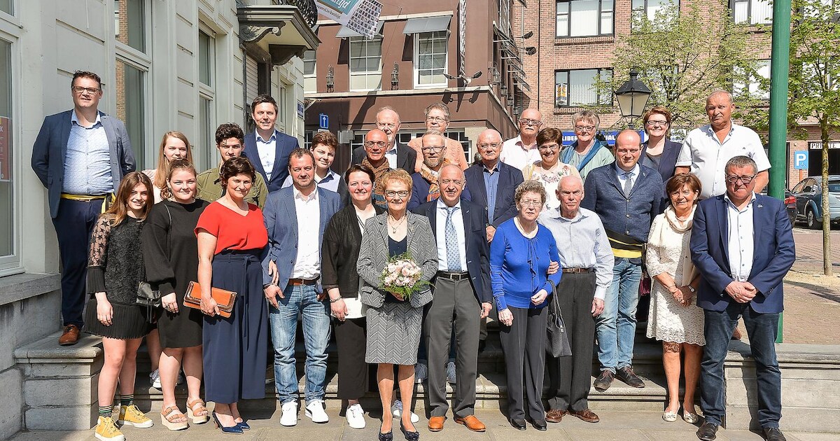 Lydia en Jean-Pierre zijn gouden paar | Wervik | HLN.be