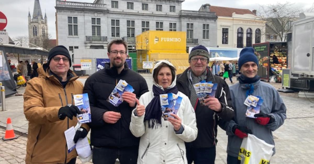 Vlaams Belang Ronse houdt Valentijnsactie op de Grote Markt: “Wij ...
