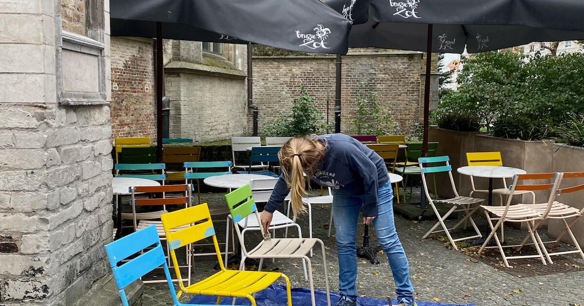 Het kleurrijkste terras van Brugge is niet meer: uitbaatster La Casita ...