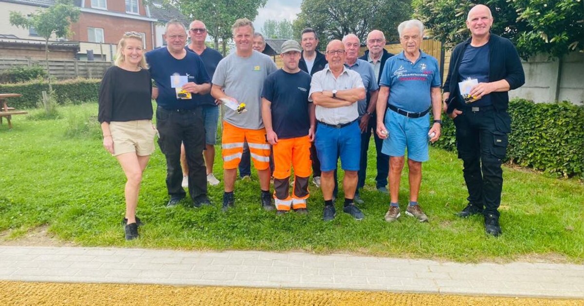 Kruisbeekveld krijgt nieuwe petanquebaan na 4 jaar aandringen van buurt ...