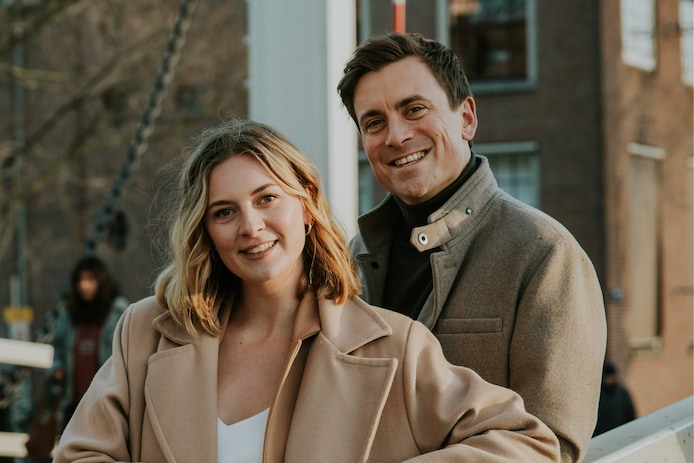 Nu BV-koppels elkaar massaal uitdagen, verklapt Niels Destadsbader hoe dansje tussen hem en Gill ...