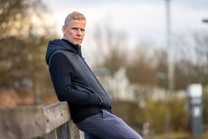 INTERVIEW. ‘Pedante’ Jan Syryn (52) na zijn gedwongen vertrek uit ‘Kamp ...