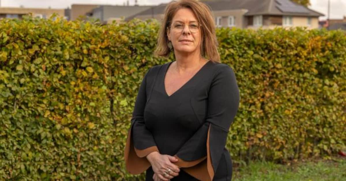 Isabelle Van de Cappelle verlaat na amper één maand Vlaams Belang en ...