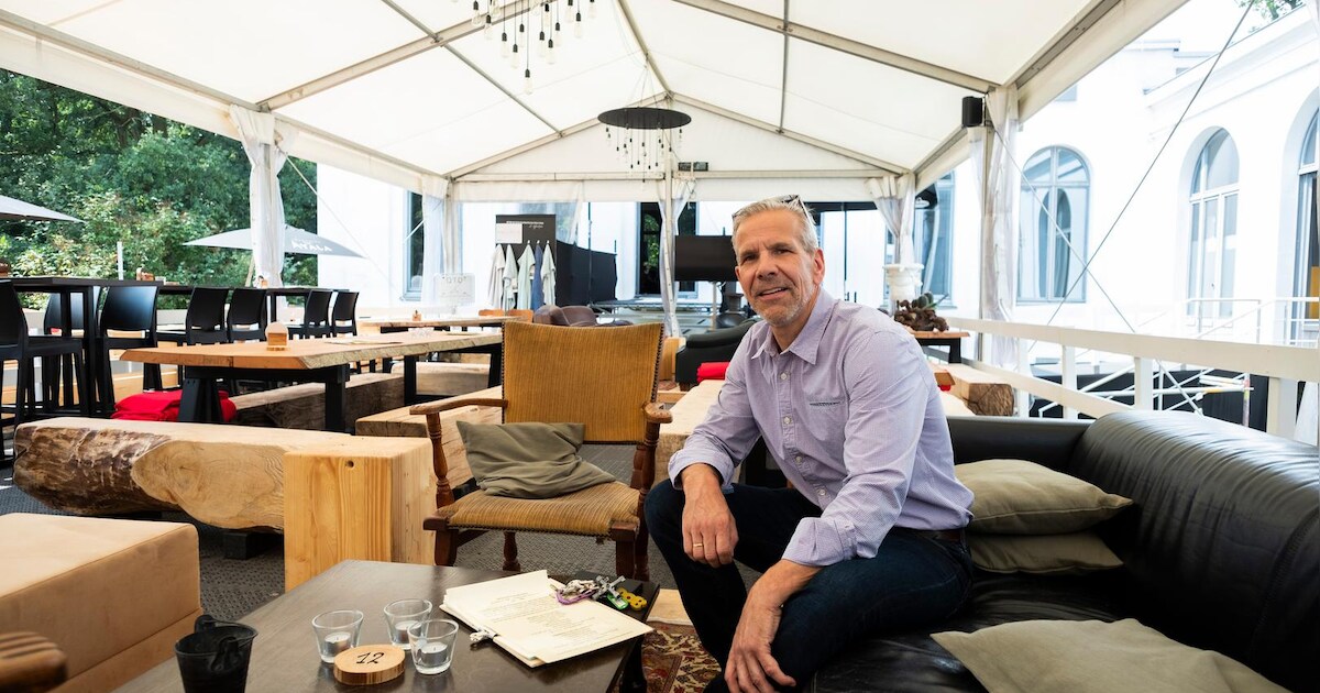 Eerste brocantemarkt in tuin kasteel Withof | Brasschaat | HLN.be