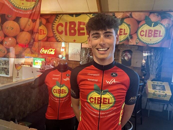 Warre Brits treedt in voetsporen van opa: “We reden samen op een tandem ...