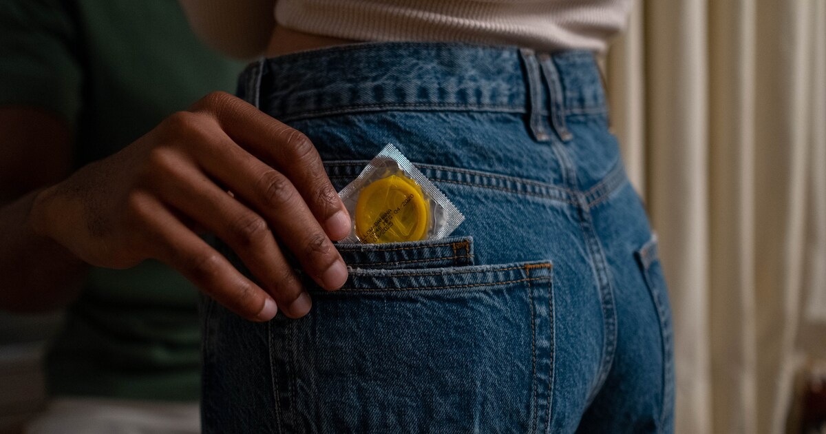 Eerste condoom voor anale seks op de markt. Sensoa reageert: “Compleet ...