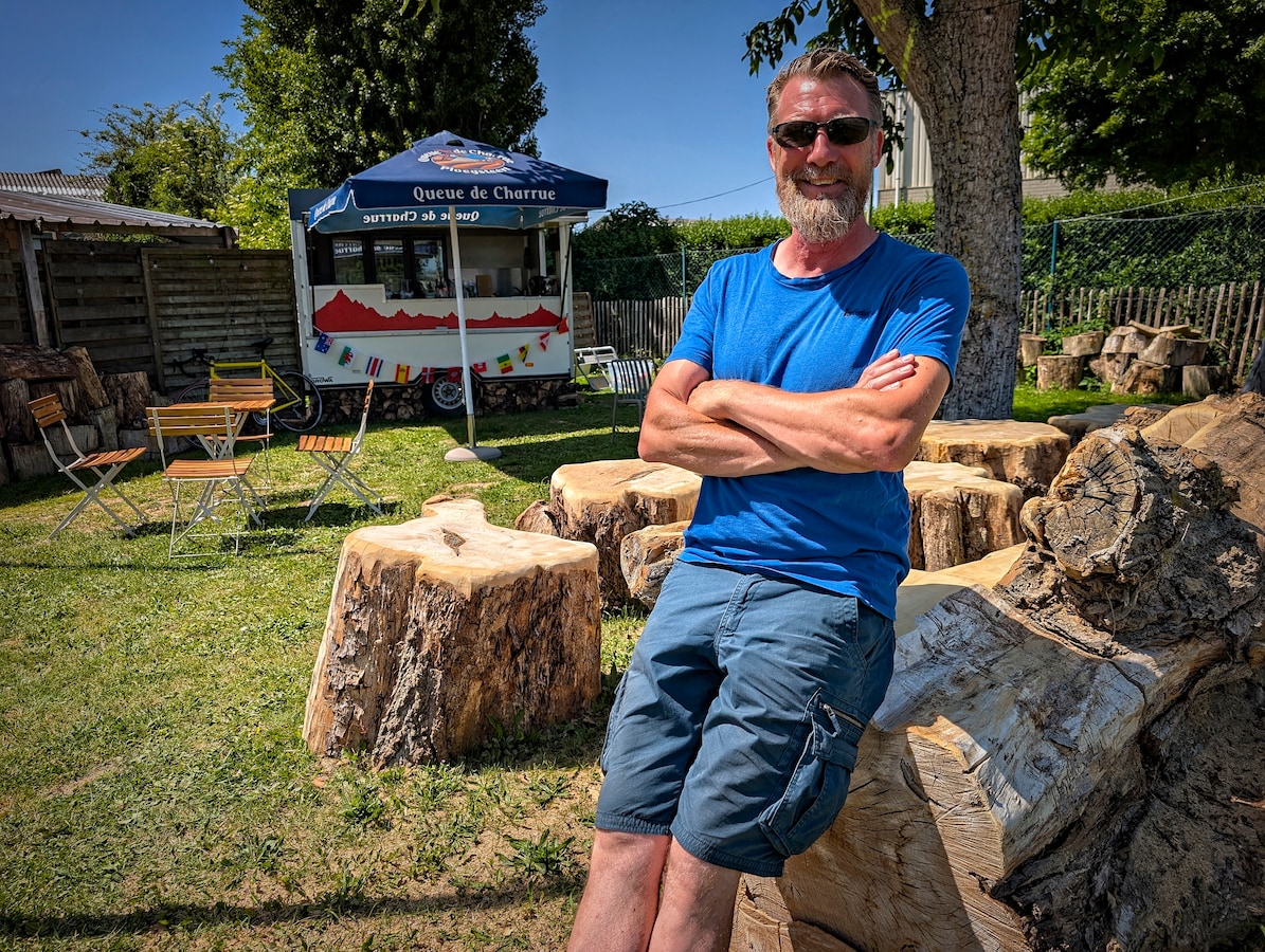 Van schoolproject tot zomerbar: profrenner Stan Dewulf inspireert Bar ...