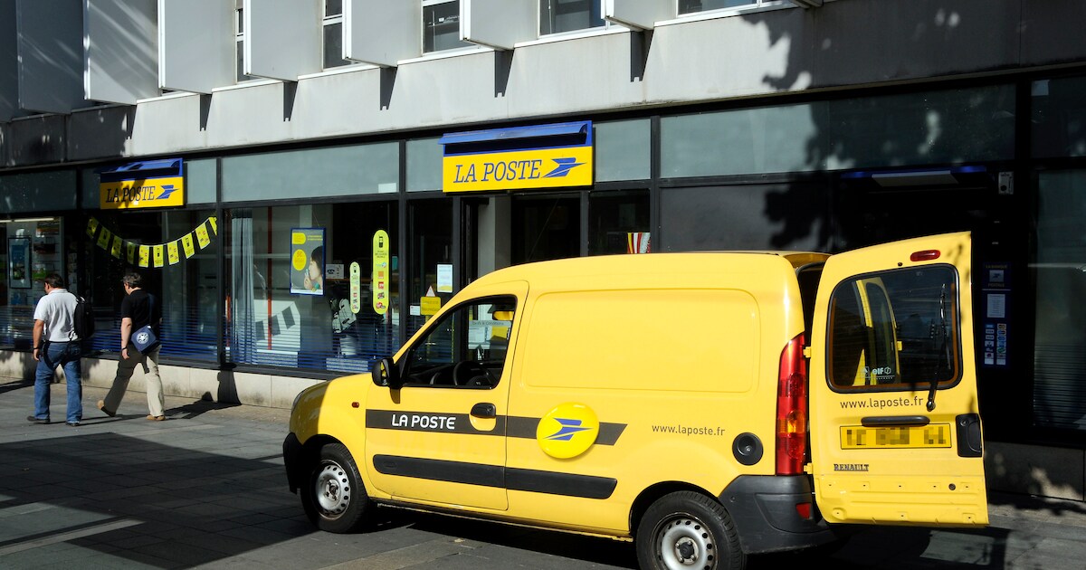 "Het regende en het was koud": jonge postbode werpt honderden brieven ...