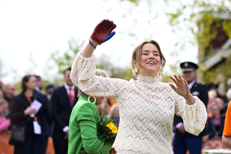 Nederland viert Koningsdag: Willem-Alexander 40 jaar na iconische ...