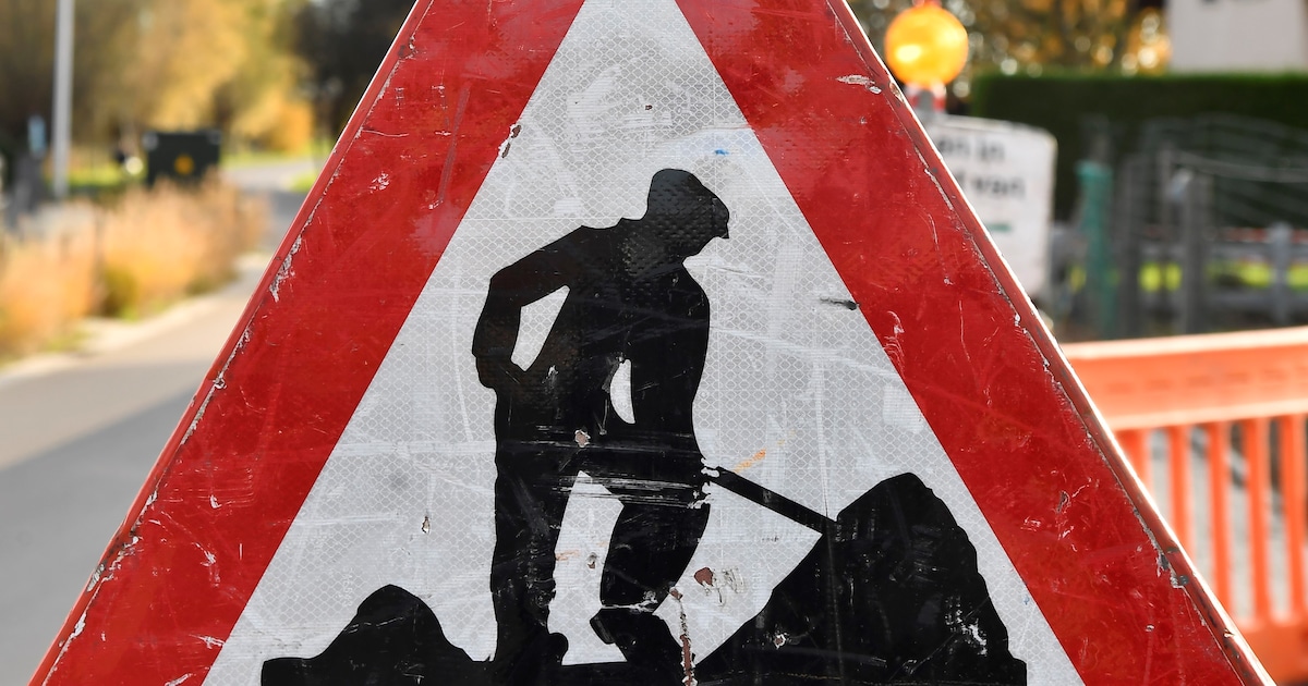 Hinder op Mechelsesteenweg door werken | Dendermonde | hln.be