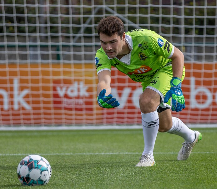 Doelman Quintijn Steelant met Dikkelvenne naar Menen: “Mee zijn in de ...