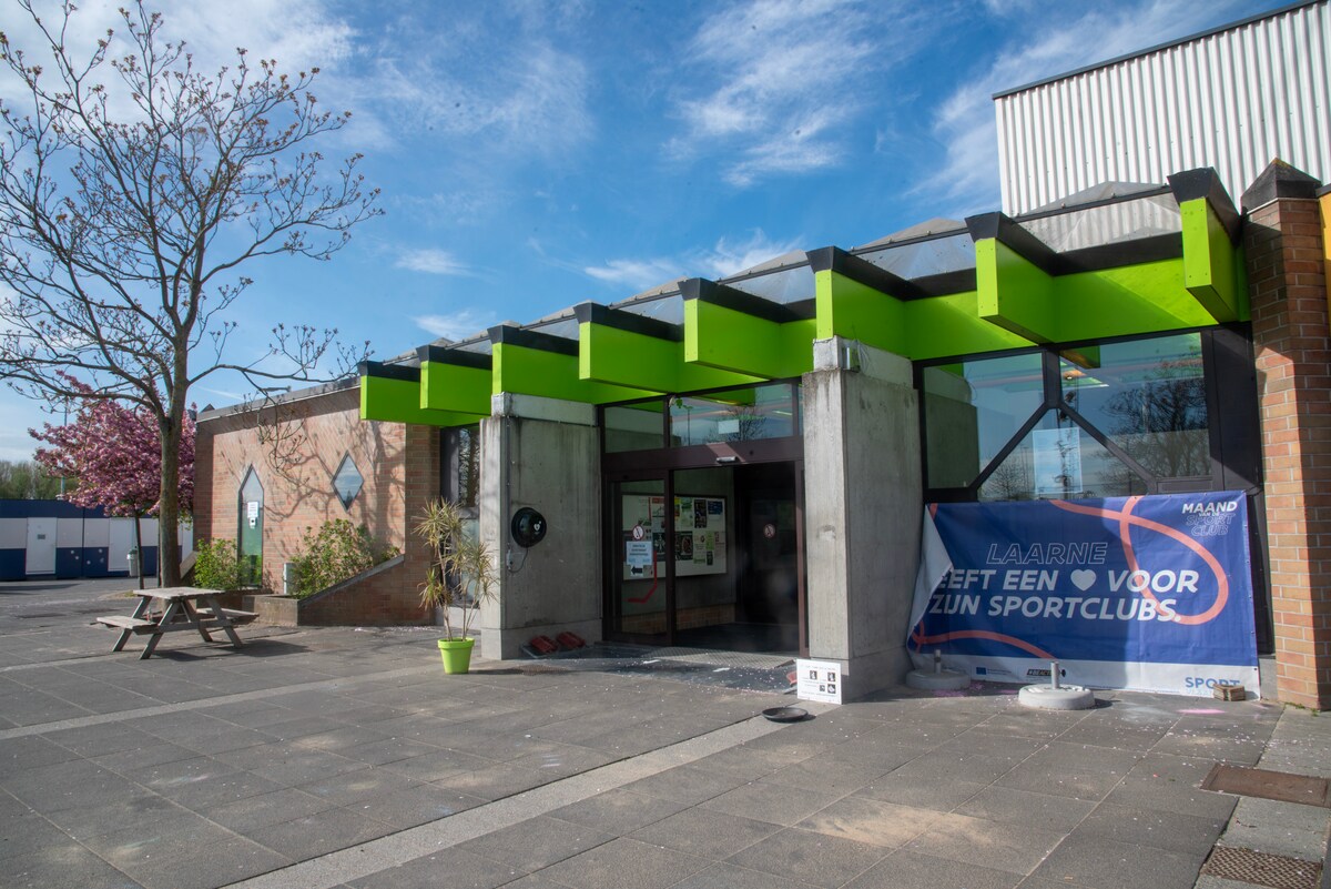 Laarne op zoek naar nieuwe uitbater cafetaria sporthal Veldmeers ...