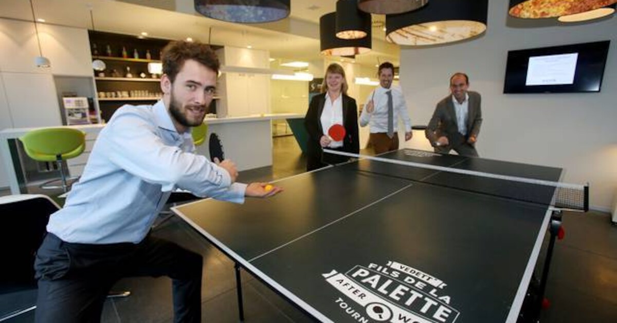 Pingpongen is het nieuwe netwerken | Binnenland | hln.be