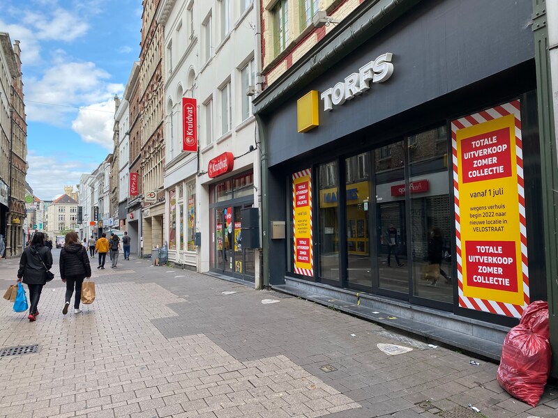 Na vier jaar keert schoenenketen Torfs terug naar de Lange Munt in Gent ...