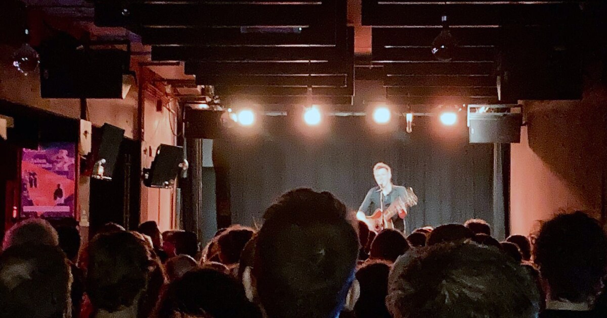Singer-songwriter Tom McRae trapt nieuwe tournee af in Het Depot: “Er ...