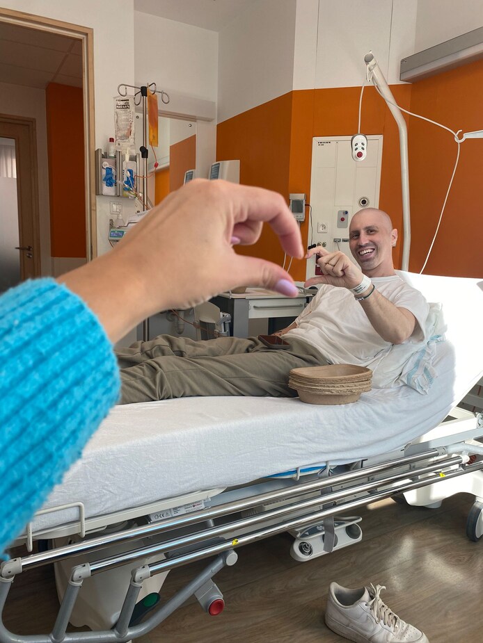 Dan toch sprankel hoop voor Gregory (28), die lijdt aan ‘kanker die ...