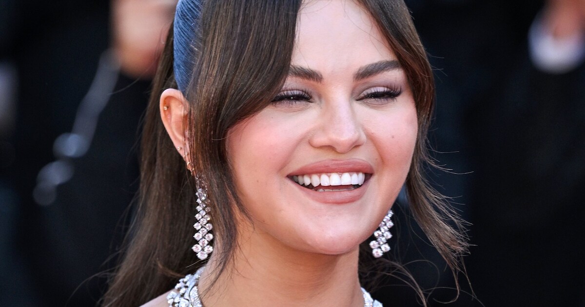 Selena Gomez barst in tranen uit na staande ovatie van negen minuten in ...