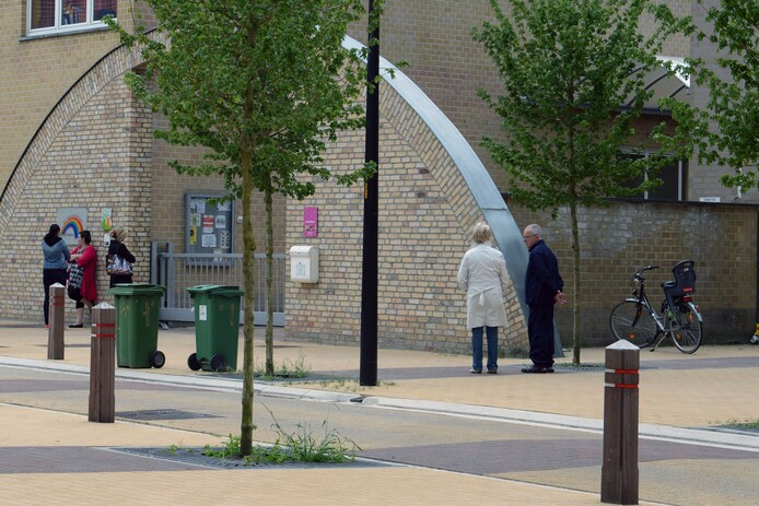 Eerste kleuterklas De Regenboog in quarantaine nadat juf positief test ...