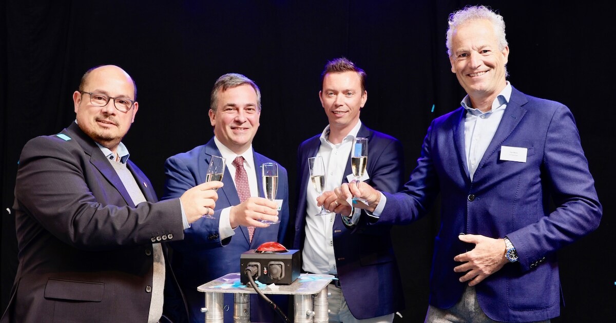 Eerste Belgische fabriek van 247TailorSteel officieel geopend in ...