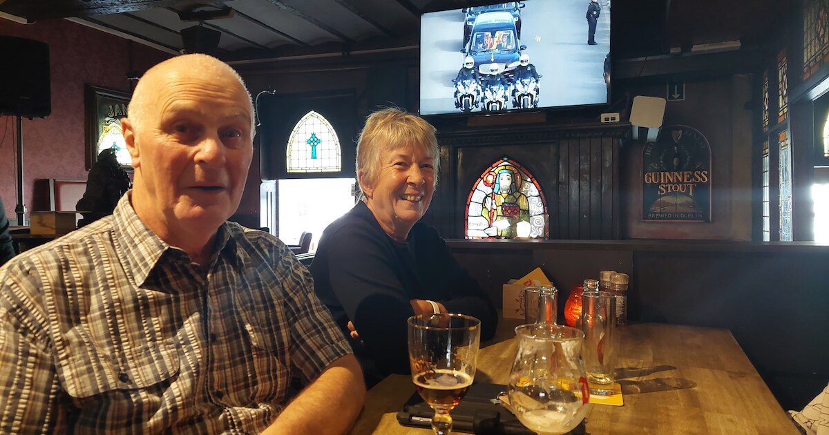 Britten kijken ook in Gent naar begrafenis van de Queen: “Toch even ...