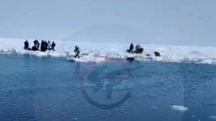 Opnieuw Russische reddingsoperatie voor ruim 200 ijsvissers op ...