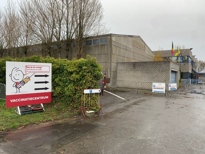 Vaccinatiecentrum Gistel kampt met personeelstekort en zoekt extra ...