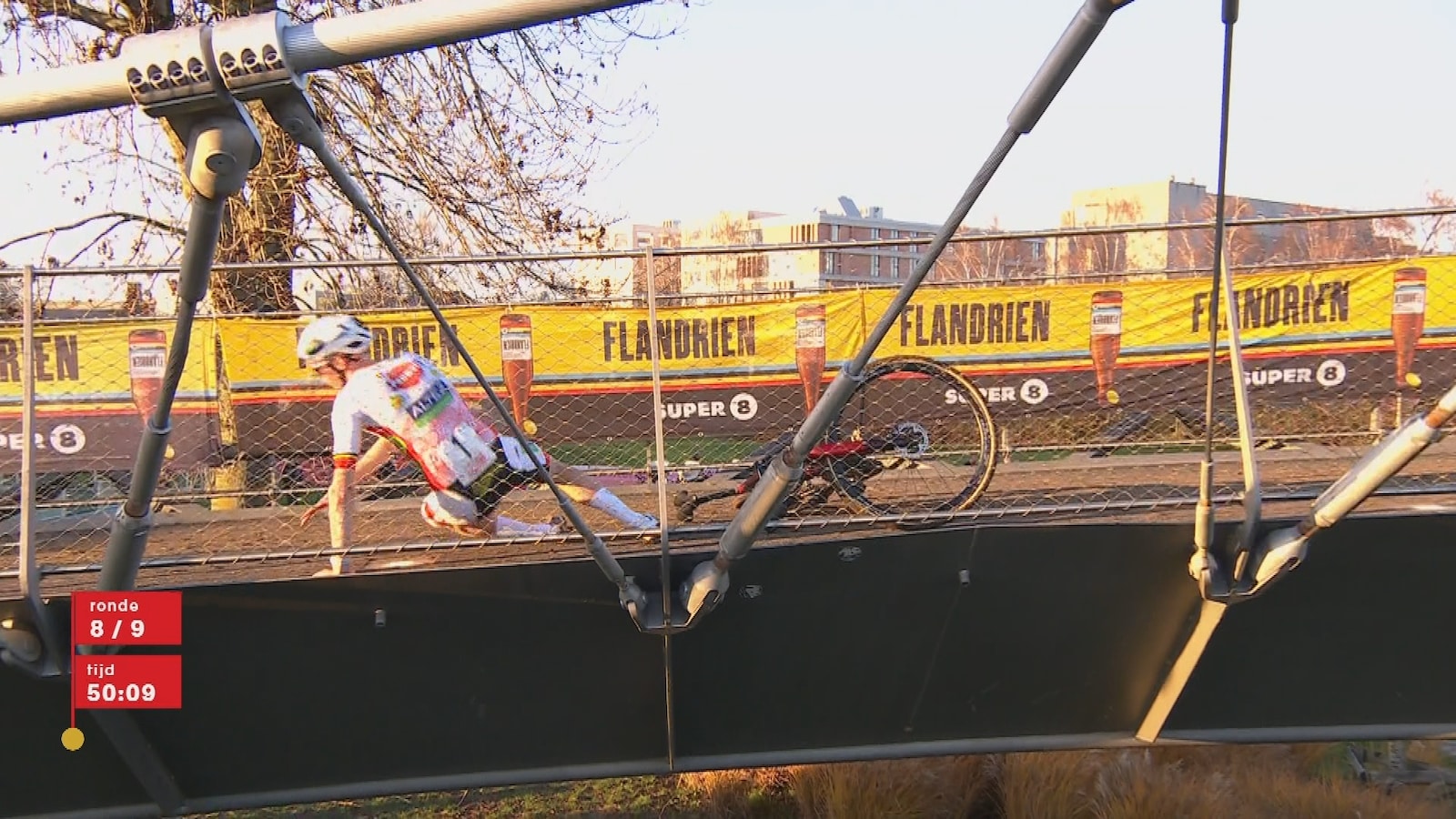 “We zullen zien wie nog het langst zal crossen...”: gevallen Michael ...