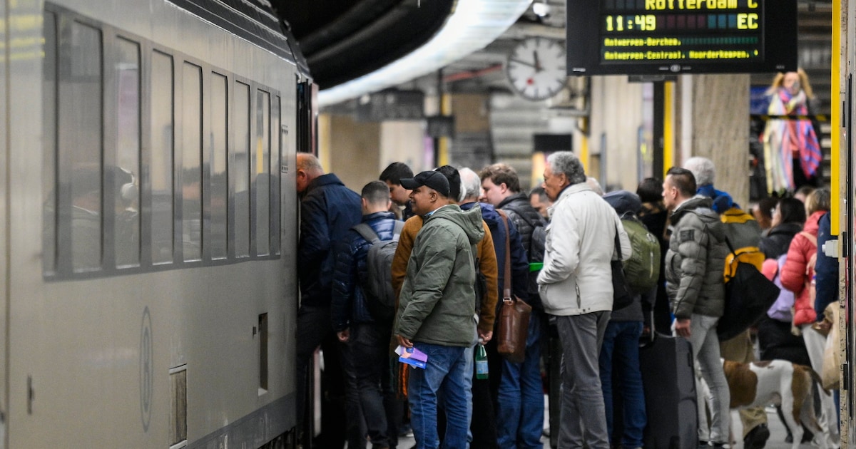 Vandaag opnieuw nationale staking, vooral hinder bij openbaar vervoer ...