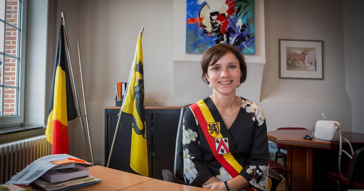 Burgemeester Irina De Knop voorgesteld als lijsttrekker voor Lijst ...