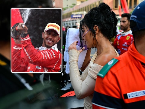 Bliksemsnel werd ze geëscorteerd uit het feestgedruis: Lewis Hamilton ...