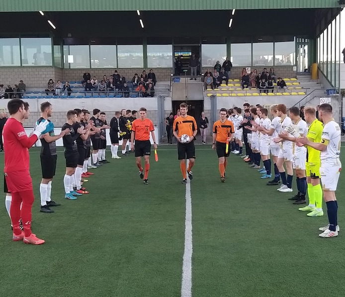 Kenneth Cardon en SV Diksmuide laten slechte start achter zich: “We hebben nog veel groei- en ...