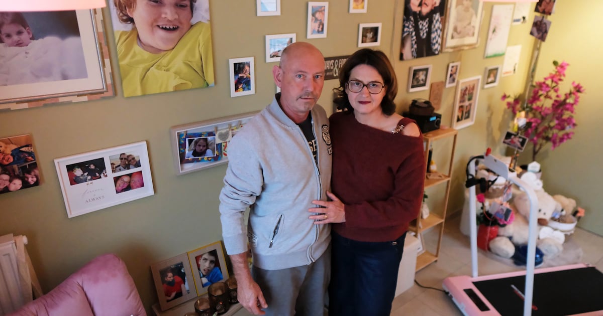 Ann (55) rouwt om haar twee overleden kinderen: “Zou Anouk zo ziek ...