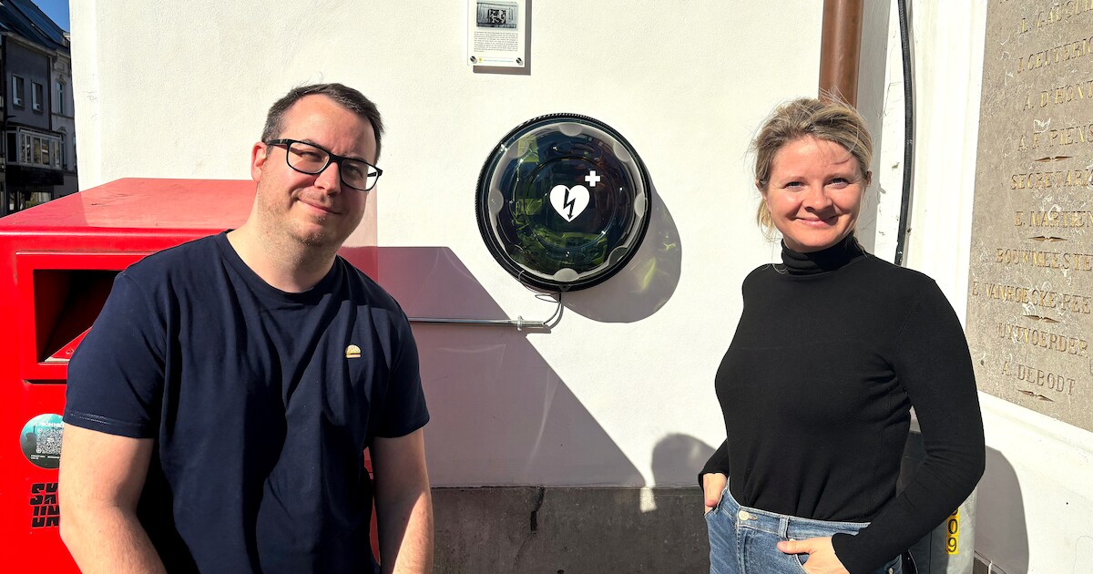 Raadsleden vragen grotere zichtbaarheid van publiek toegankelijke AED ...