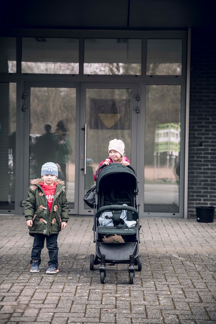 Bree vangt ongeveer 100 vluchtelingen op in bedrijfsgebouwen van ...