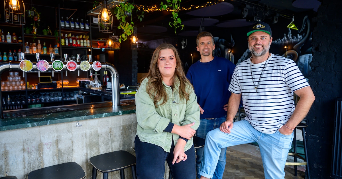 Vaste klant Kim neemt Bar aan ‘t Spoor over: “Ik ken de sfeer die hier ...