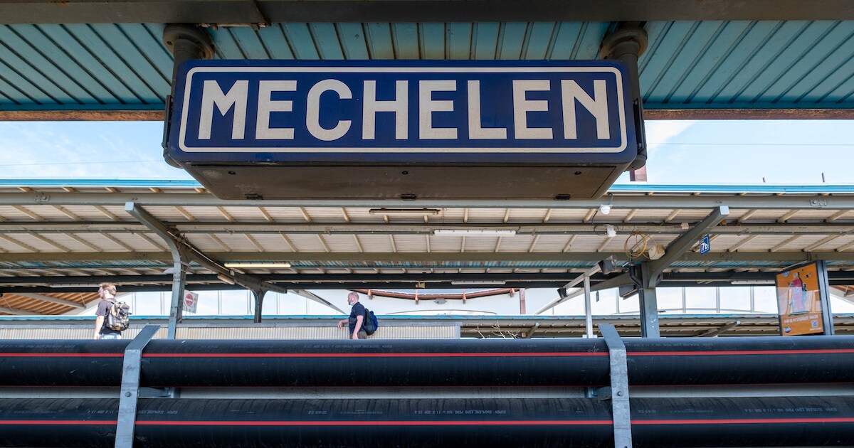 Man belandt met zijn been onder de trein | Mechelen | HLN.be