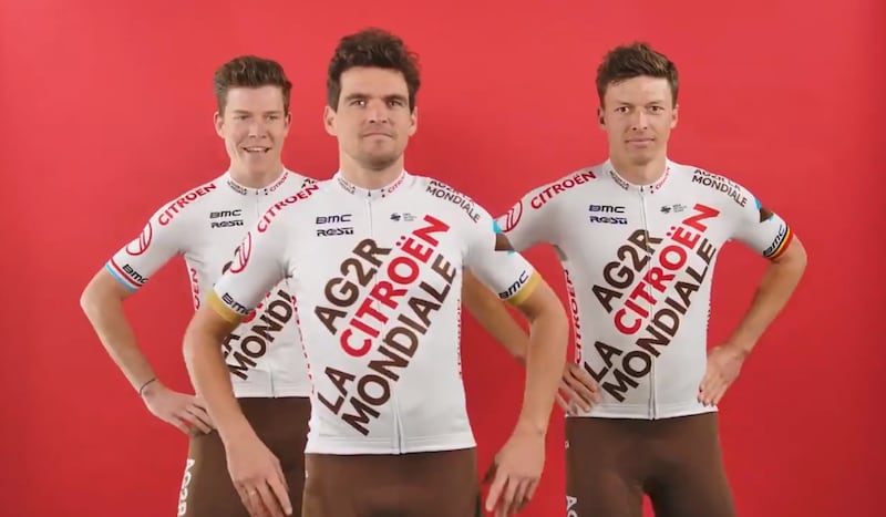 Greg Van Avermaet, met bruine broek, heeft honger in nieuwe omgeving ...