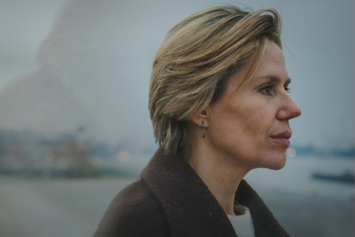 ‘Thuis’-actrice Katrien De Ruysscher probeert taboe te doorbreken met ...