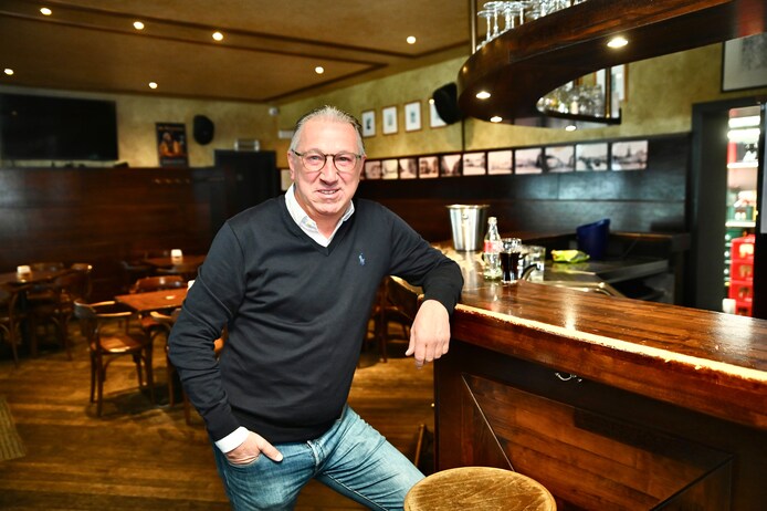 Stefaan Bogaerts (48) van Club Roeselare gidst ons door de ...