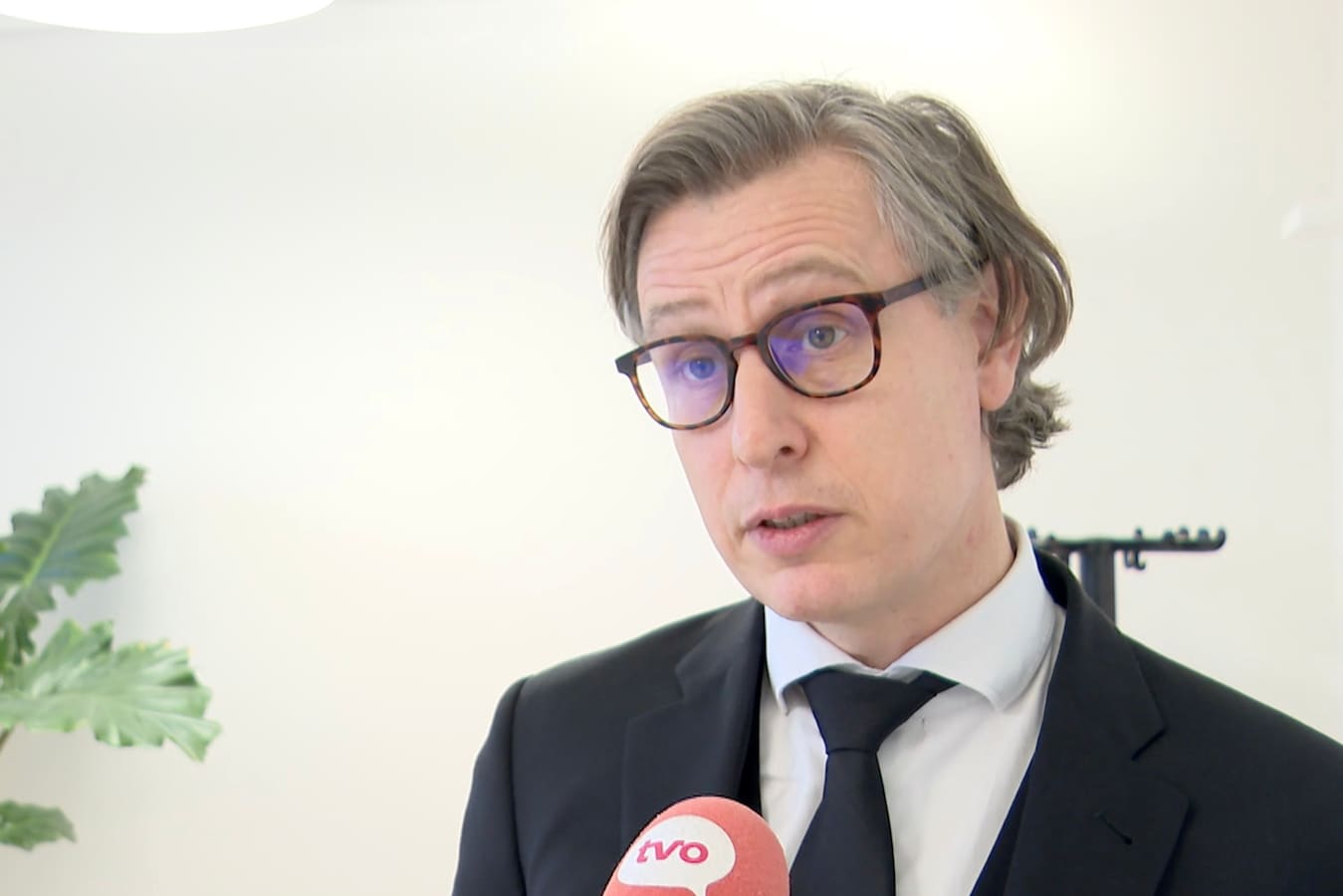 “Ik keihard werken, hij maar feesten”: slachtoffer gunt crypto ...