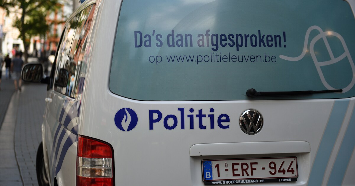 Fietser en bromfietser botsen: zestiger gewond aan been | Leuven | HLN.be