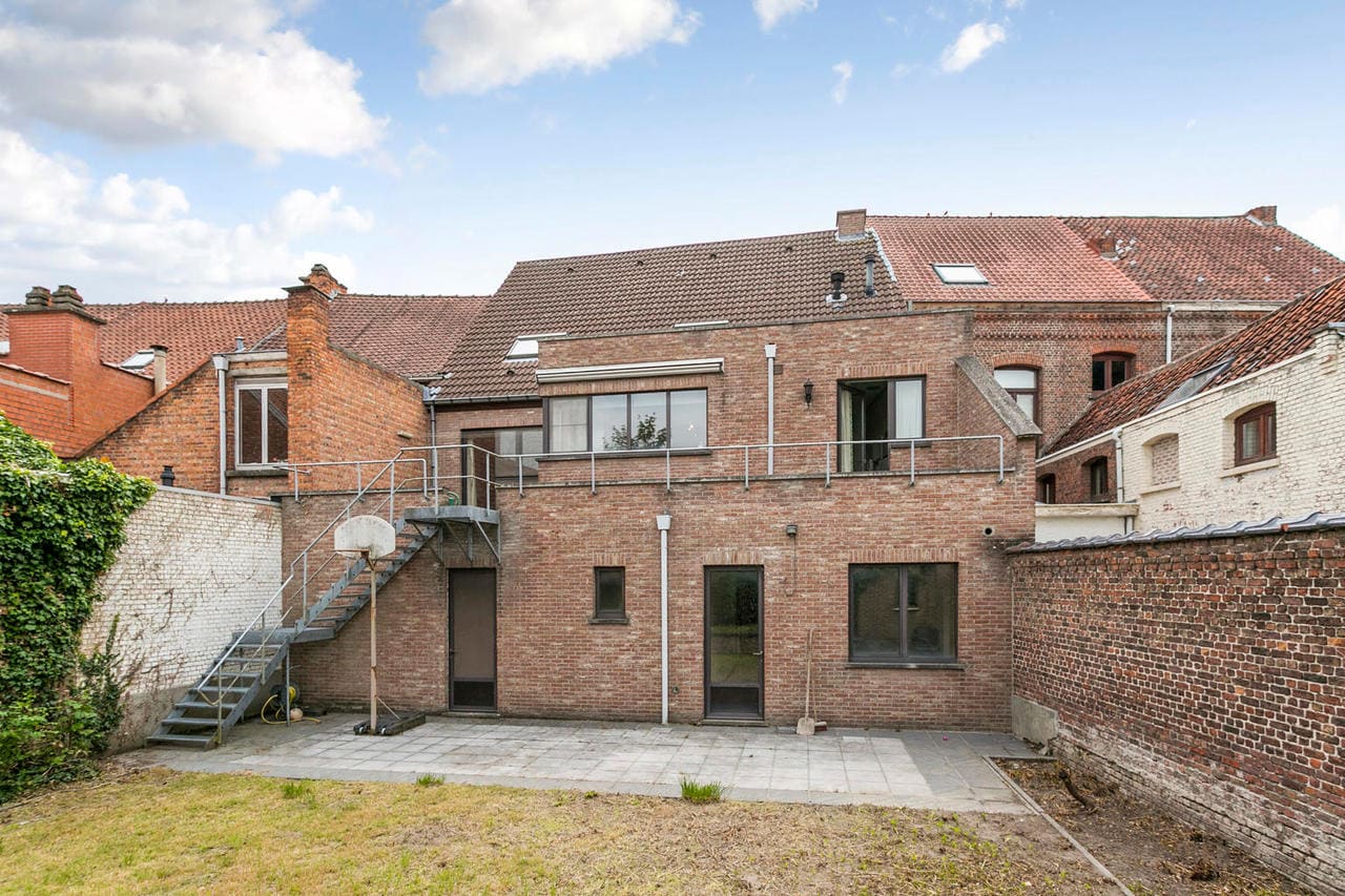 HUIZENJACHT. Temse, waar je kunt wonen met zicht op het water ...