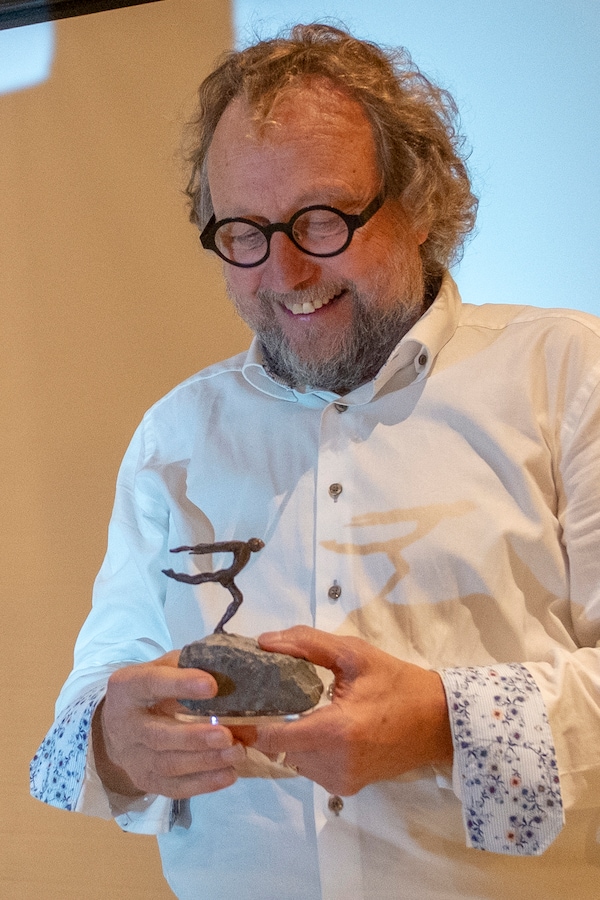 Ruiseleedse fotograaf Norbert Maes krijgt Life Time Achievement Award ...