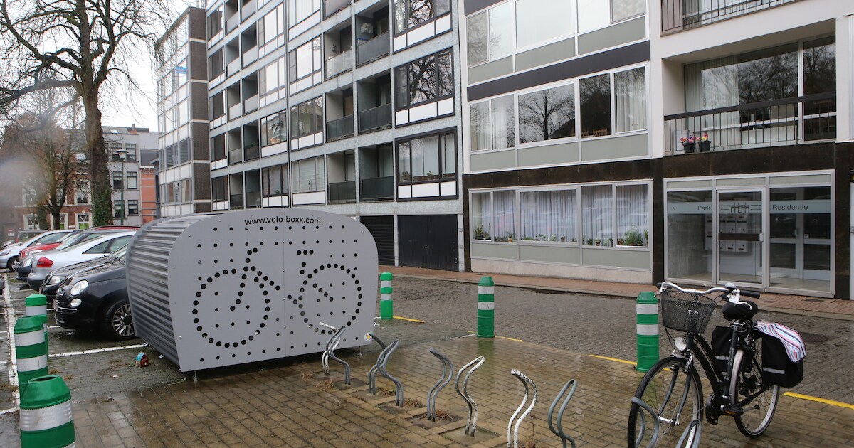 Proefproject voor fietsboxen op de Veemarkt blijkt succes | Diest | hln.be