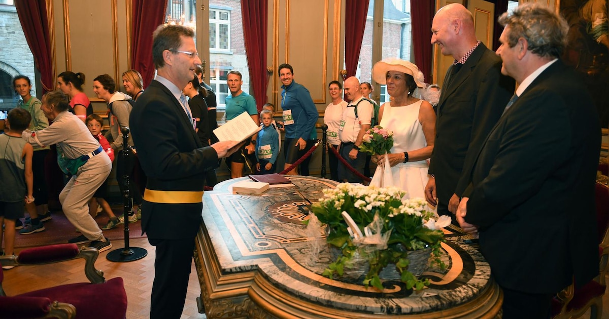 Huwelijken wijken tijdens werken historisch stadhuis uit naar drie ...