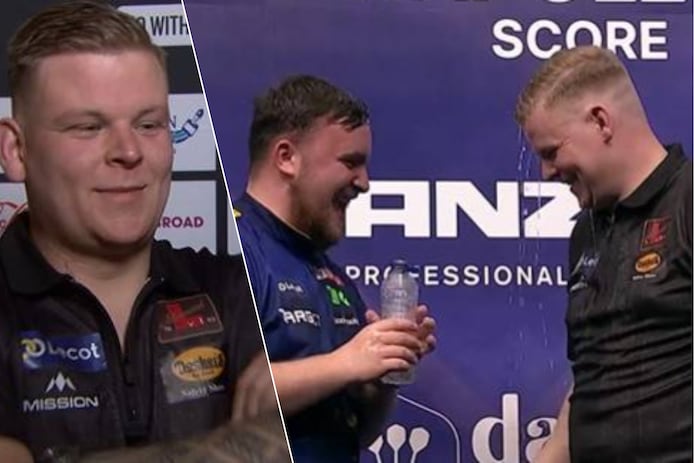 KIJK. “Het is een speciale, hé”: Mike De Decker dolt met Luke Littler ...