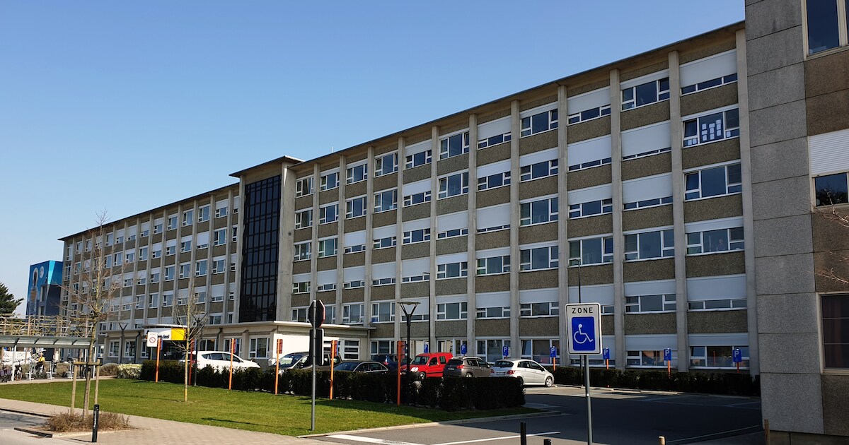 Verdacht persoon verkoopt spullen 'voor het goede doel' aan Ziekenhuis ...