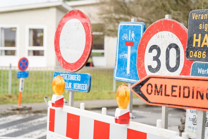 Wegenwerken in Rieme: bussen volgen alternatieve route | Evergem | hln.be