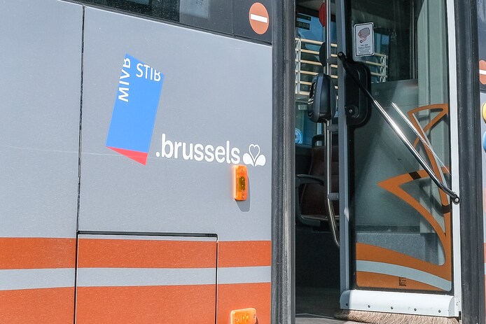MIVB-lijnen gratis en versterkt tijdens de nieuwjaarsnacht | Brussel ...
